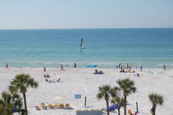 Benefits of a Fall Siesta Key Vacation | House of the Sun